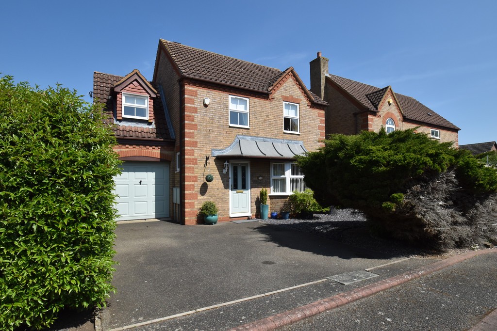 Rushington Close, St. Ives, 4 bedroom, Detached House